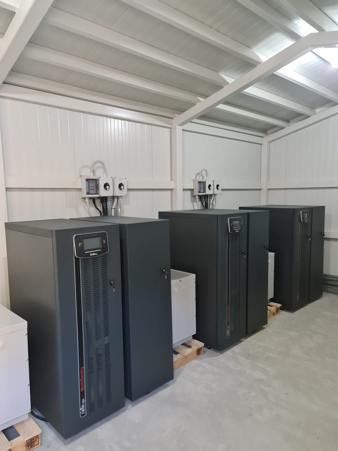 Kyperounta Hospital- New wing UPS installation – Databus Ltd